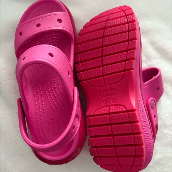 CROCS | Shoes | Crocs Womens Bold Pink Platform Sandals | Poshmark